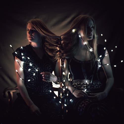 Shook Twins on Pandora | Radio, Songs & Lyrics