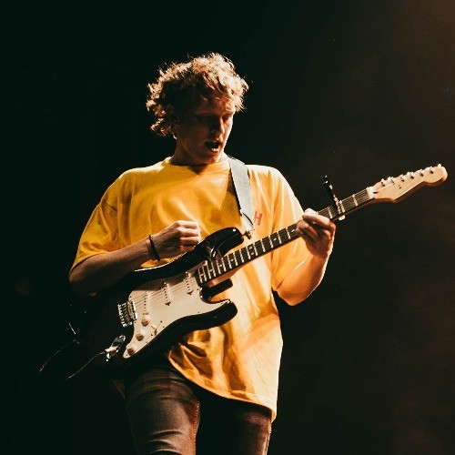 Knox on Pandora | Radio, Songs & Lyrics