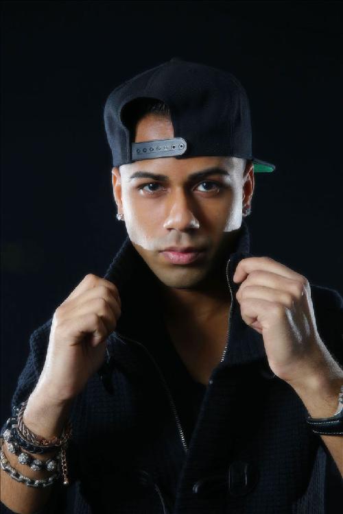 Ahzee on Pandora | Radio, Songs & Lyrics