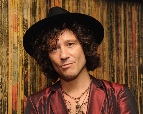 Bunbury on Pandora | Radio, Songs & Lyrics