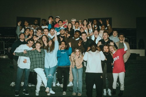 SEU Worship, Chelsea Plank & Tiffany Hudson on Pandora | Radio, Songs ...