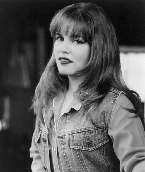 Joy Lynn White on Pandora | Radio, Songs & Lyrics