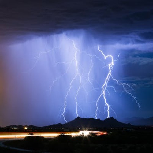 Calming White Noise Podcast Podcast - "Rain and Thunderstorm Sleep ...