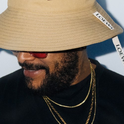 Maxwell on Pandora | Radio, Songs & Lyrics