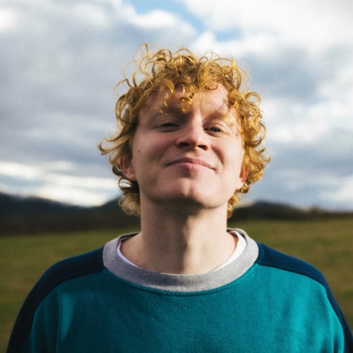 Knox on Pandora | Radio, Songs & Lyrics