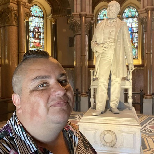 Visiting the Presidents Podcast - "S3 E20 James Garfield's Tomb" | Pandora