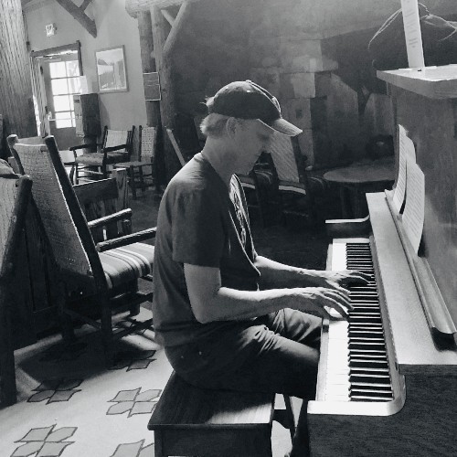 Jon Dahlander on Pandora | Radio, Songs & Lyrics