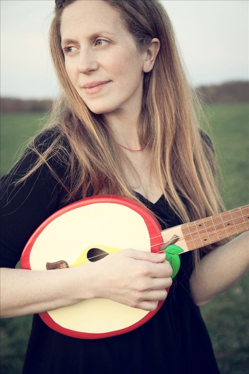 Elizabeth Mitchell (Children's) on Pandora | Radio, Songs & Lyrics