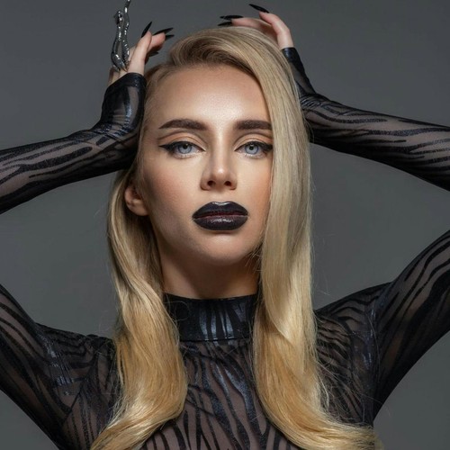 The Renaldo Creative Show Podcast - "Karry G - The Hottest DJ & Artists ...