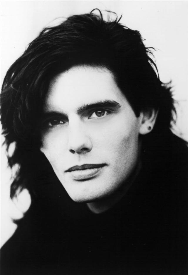 Listen to Charlie Sexton | Pandora Music & Radio