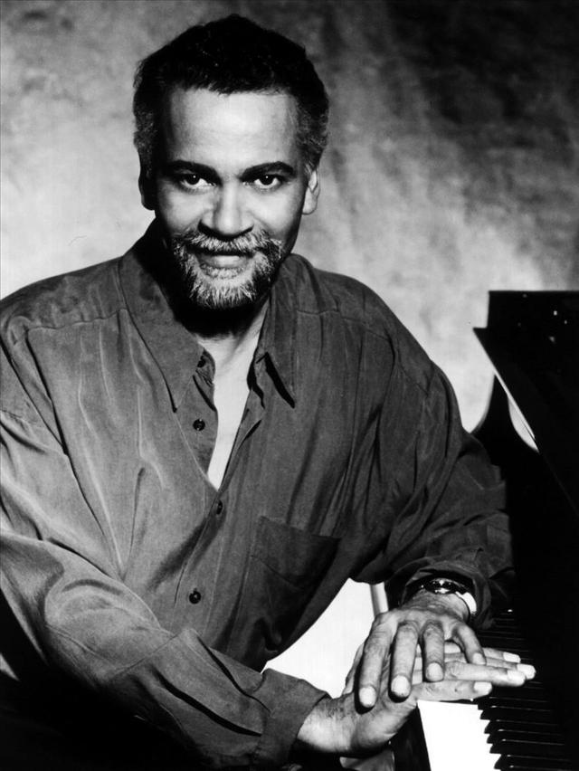 Listen to Joe Sample | Pandora Music & Radio